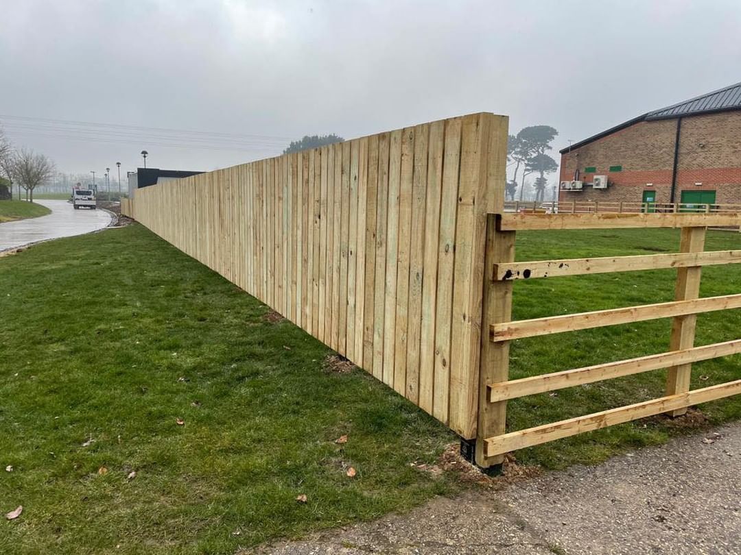 Knight Fencing - Postsaver Partner | Postsaver